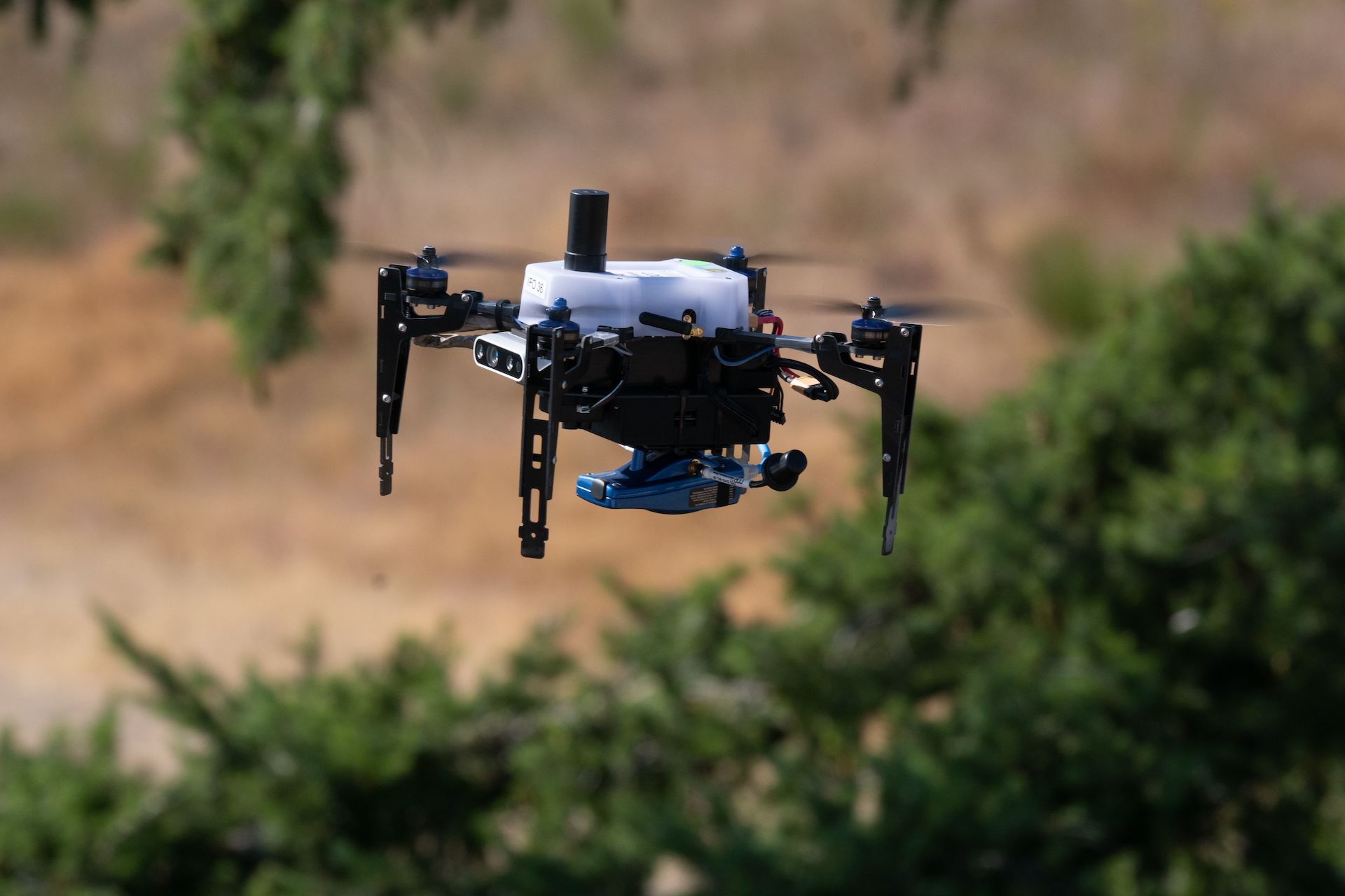 As unauthorized drones proliferate, the Trump admin wants to track them ...