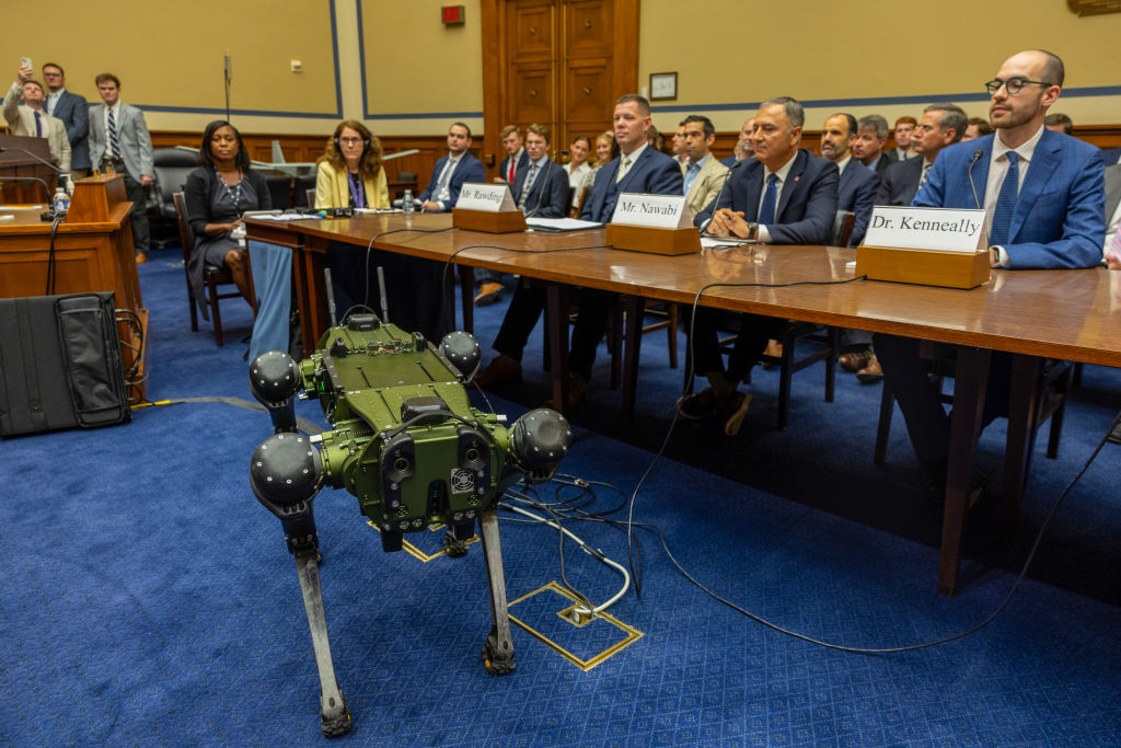 Ghost Robotics CEO: Robot dogs could save lives at US borders | FedScoop