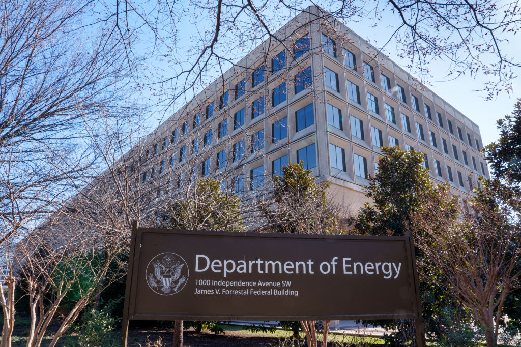 Energy releases generative AI guidance for employees, contractors ...