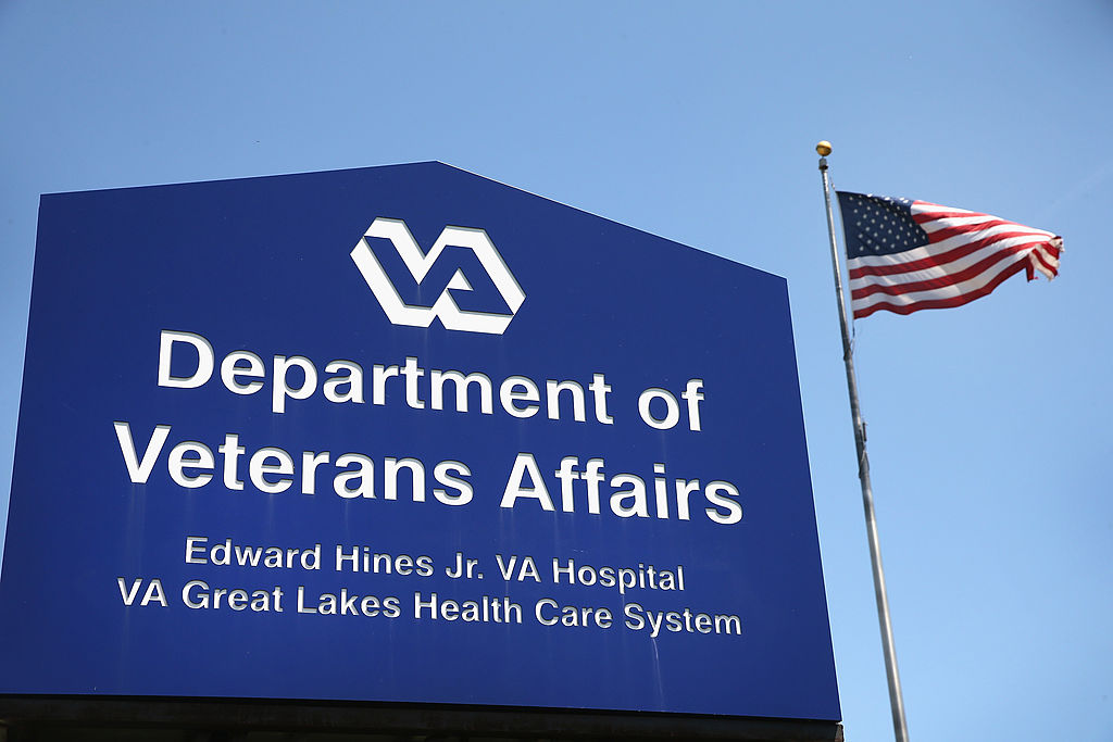 VA staffers are piloting two chatbots for internal use | FedScoop